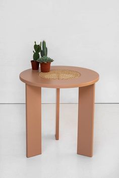Matisse Side Table – Meraki Furniture